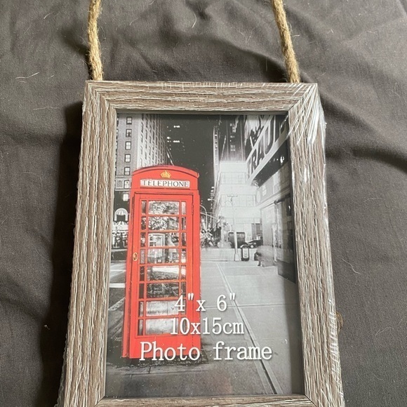 Accents | Hanging Picture Frames Connected Size 4x6 | Poshmark